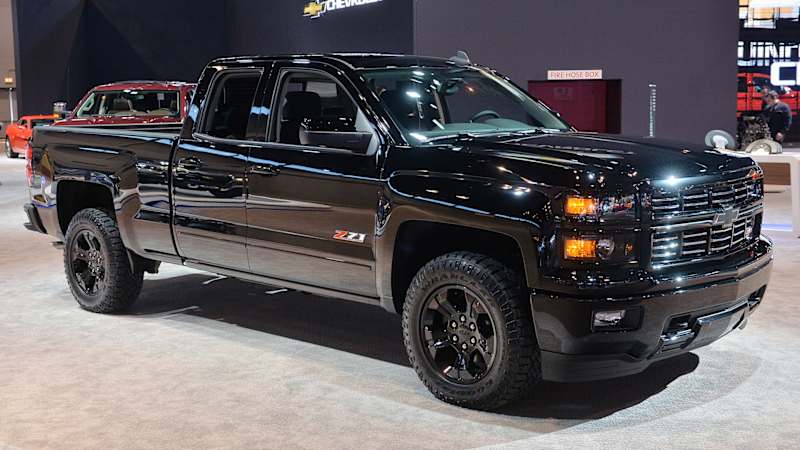 Chevy Silverado Midnight Edition, Custom ready to stand out in pickup ...