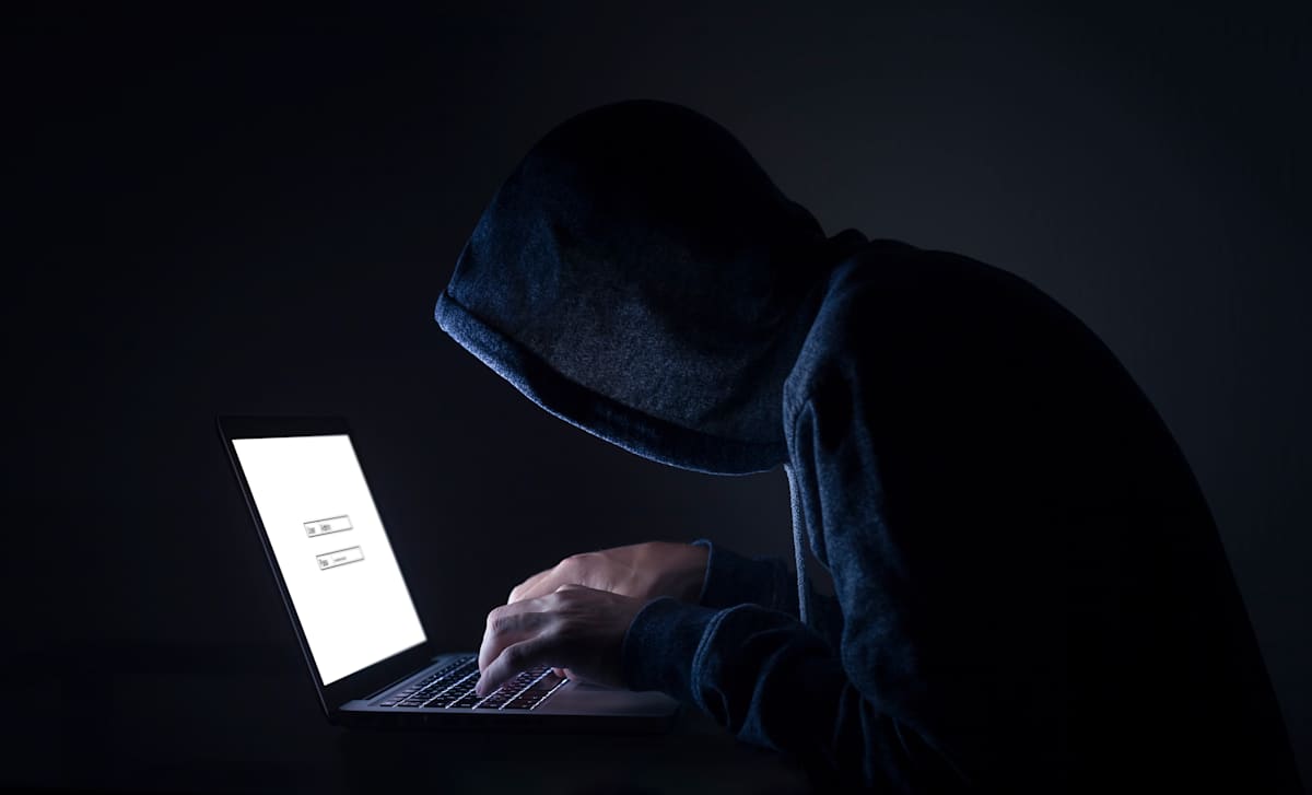 UK to create cybersecurity forces to fight off ISIS hackers
