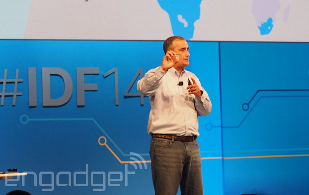 Intel's Edison launches at IDF, and it's still tiny