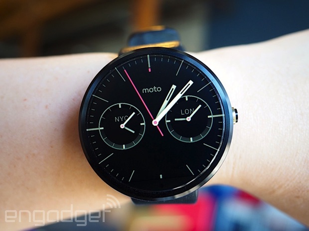 Android Wear will reportedly let you navigate with a flick of the wrist