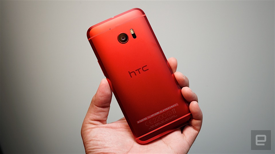 紅色客製款的 HTC 10 到台灣了！（更新：動手玩）