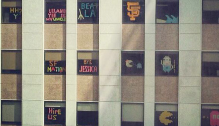 San Francisco Workers Say Hi With Post-it Window Displays - Yahoo News UK