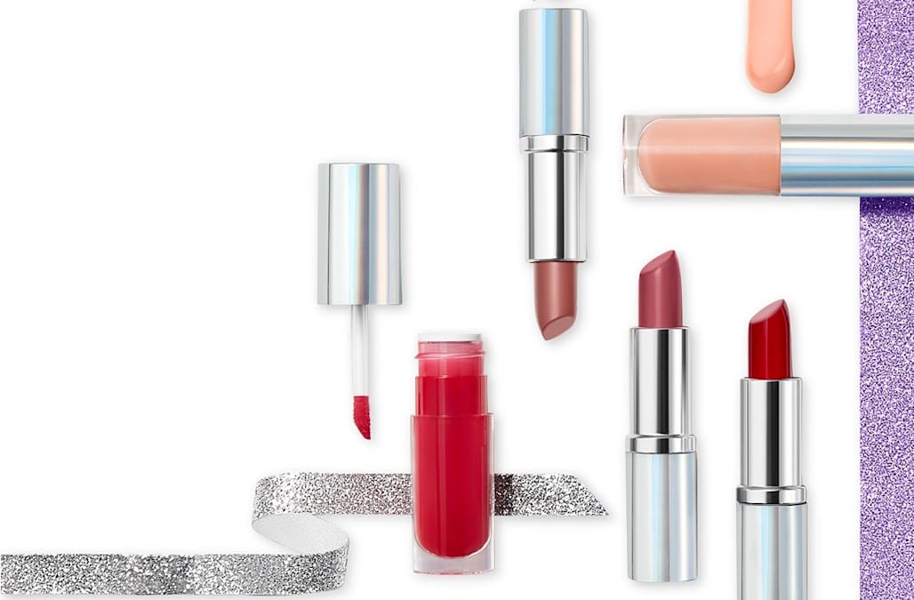 This luxurious 5-piece Clinique lip set costs $13 at Macy's right now ...