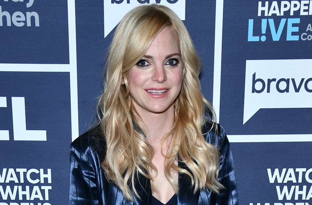 Anna Faris gives update on podcast 'Unqualified' after 6-month hiatus ...