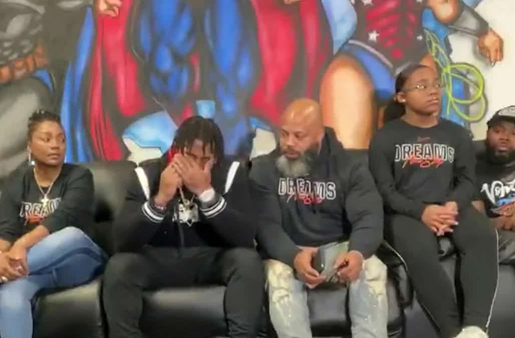 New Lions RB D'Andre Swift's 'yoked' dad stole the show during the NFL ...