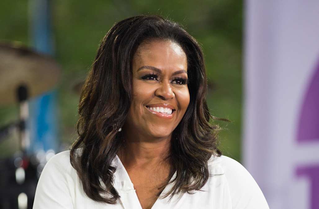Michelle Obama rocks bright blue nail polish in new Instagram Q&A - AOL ...