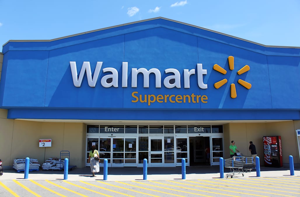 Walmart apologizes for sign appearing to market guns as back-to-school ...
