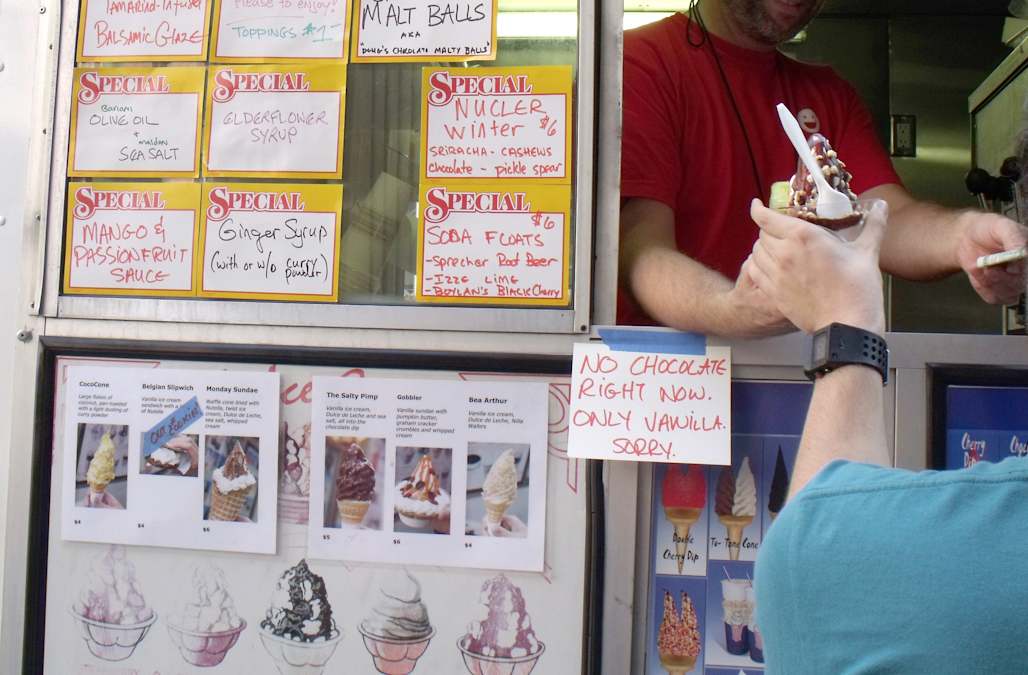 No charges in ice cream man turf war - AOL