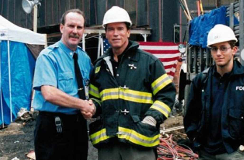 Celebrities remember 9/11 with tributes on social media - AOL