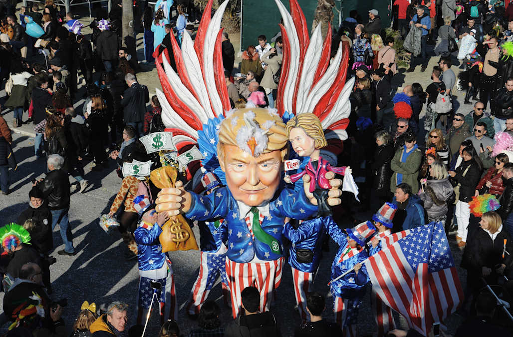 Incredibly detailed floats from Italy's Viareggio Carnival Parade ...