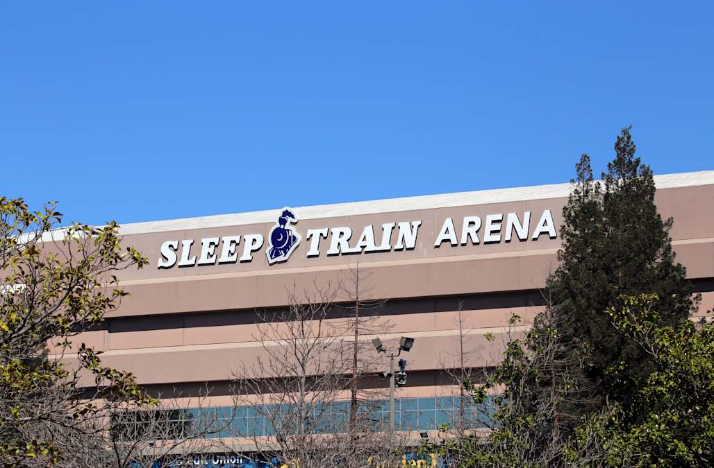 State spent millions on arena hospital that saw 9 patients - AOL