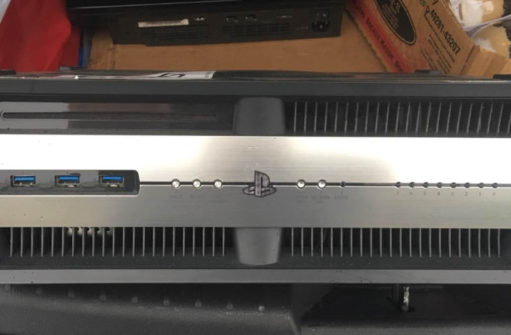 Man buys PlayStation 4 stuffed with unreleased game