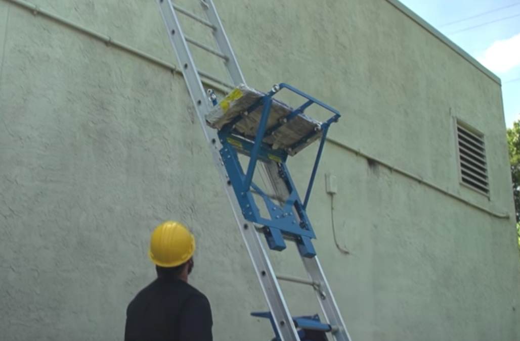 This ladder carries heavy objects so roofers don’t put their lives at risk