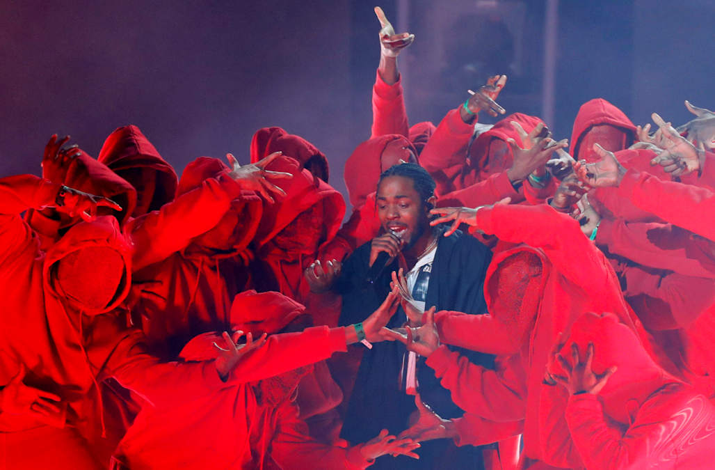 Kendrick Lamar opens the 2018 GRAMMYs with a powerful and political ...
