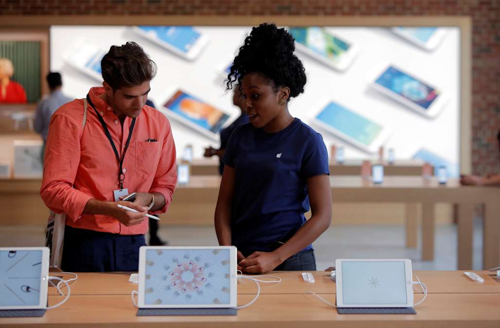 Apple is opening applications for work from home positions
