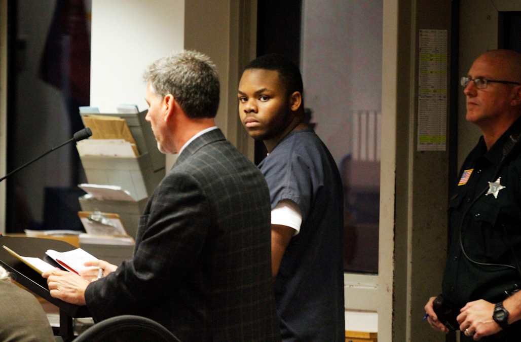 Teen accused of impersonating a medical doctor arrested again