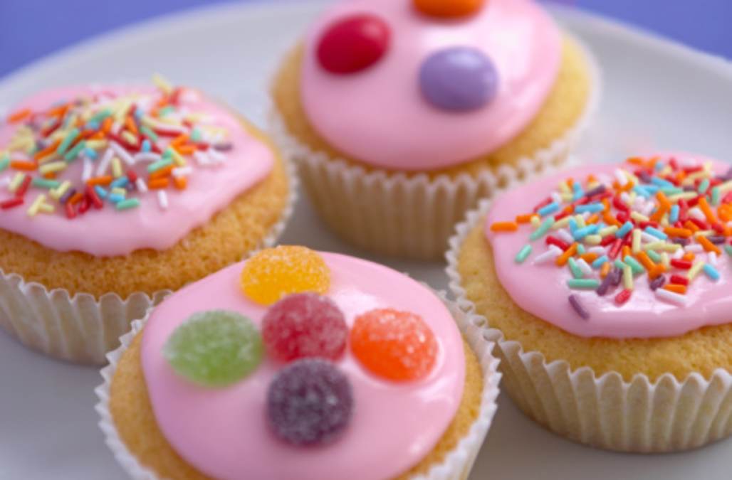Cupcakes: Icing Queen