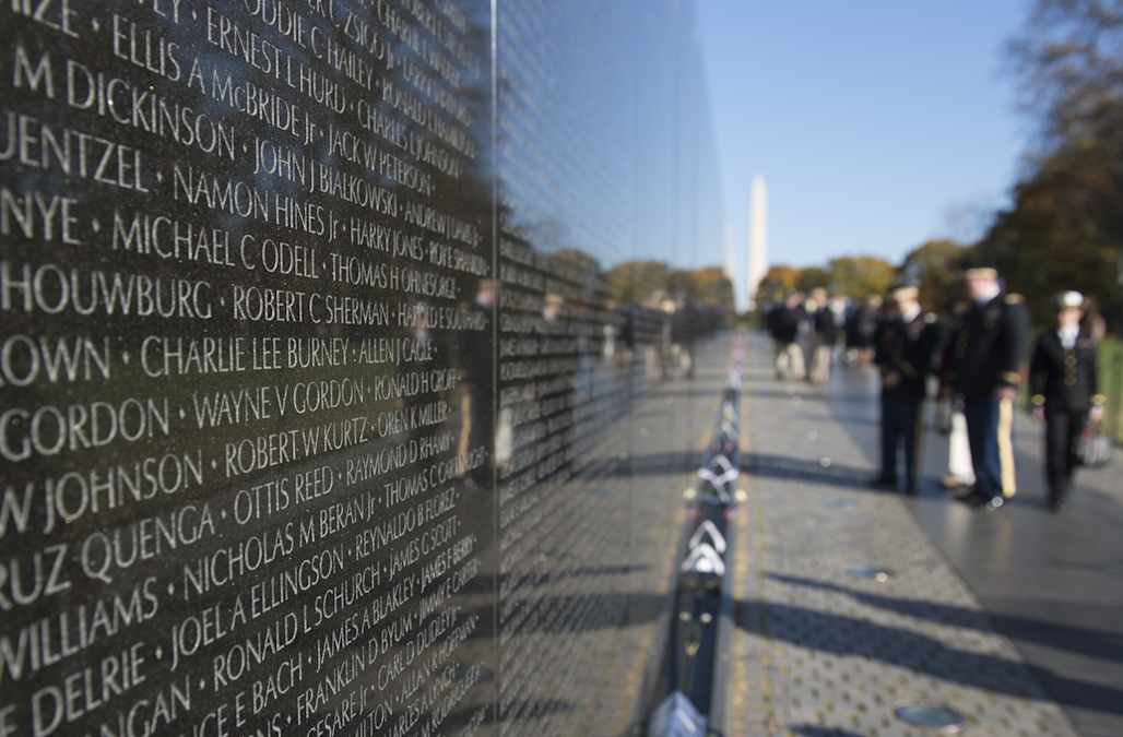Celebrity veterans: Famous faces who've served the military - AOL