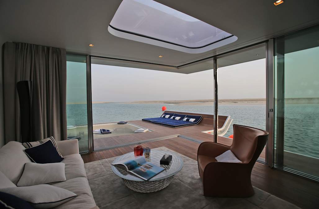 You can live underwater in these multimillion dollar floating 'Seahorse ...