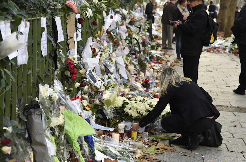 Bus driver who turned Paris attacker skipped police watch - AOL