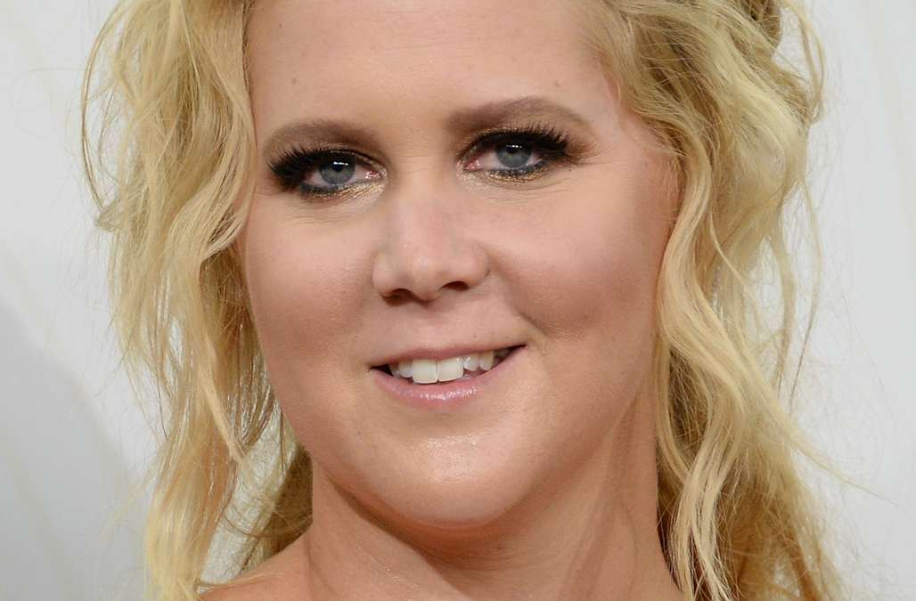 Amy Schumer was totally smokin' at the Emmys - AOL