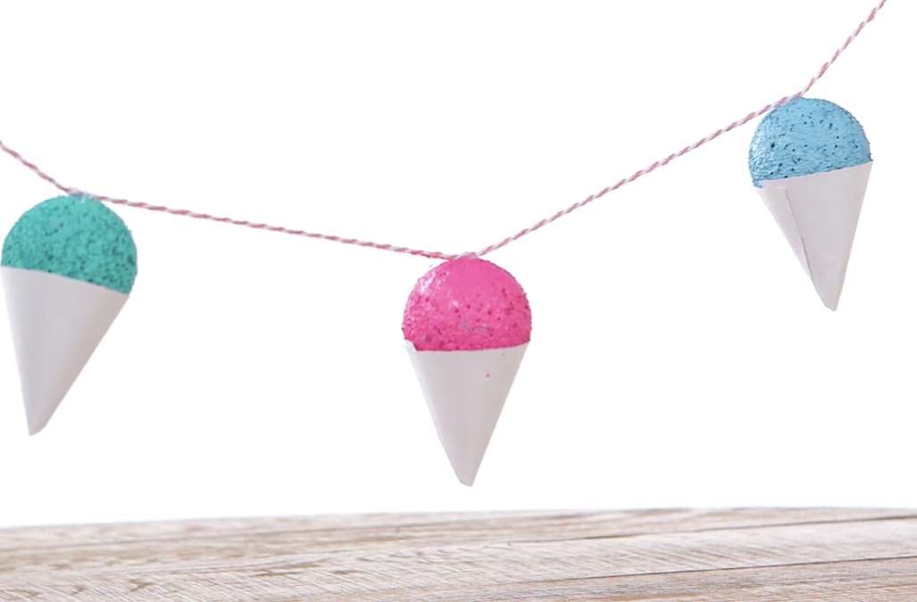 DIY snow cone garland is the perfect decorative item for summer - AOL