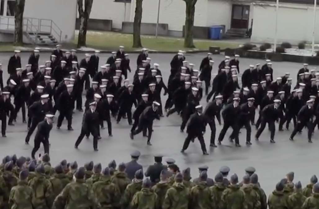 Navy cadets' epic flash mob performance will make you want to get funky ...