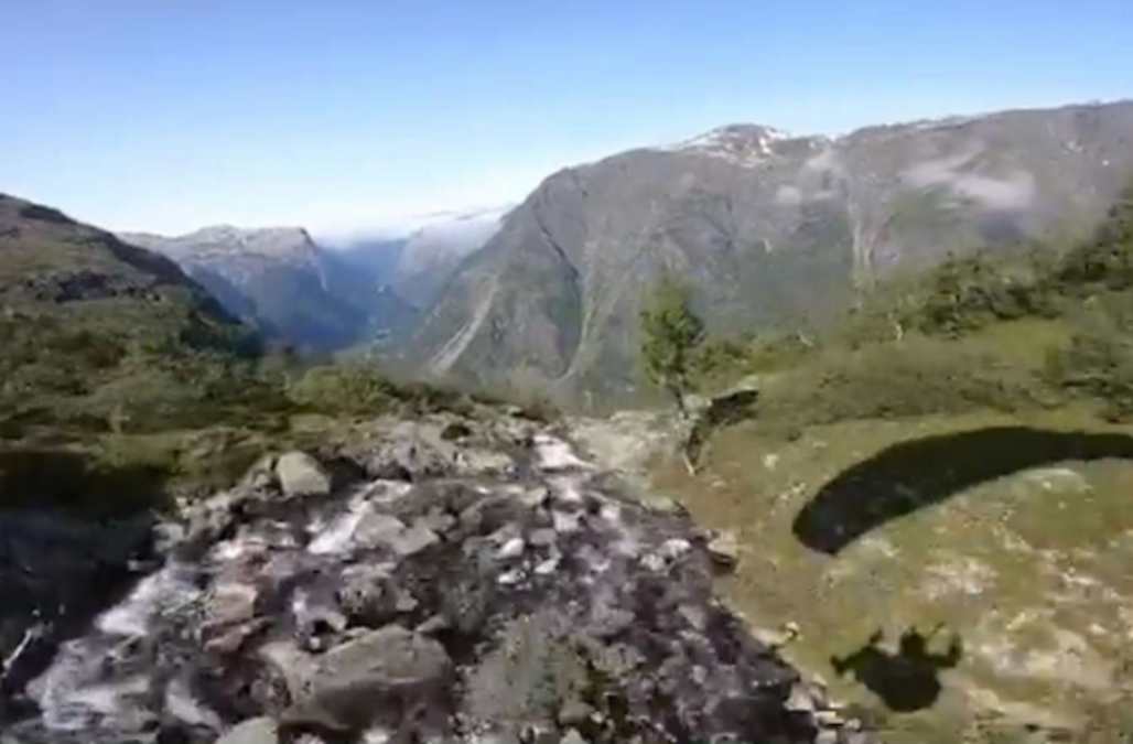 Daredevil speedflyer films 2,000-foot drop down waterfall - AOL
