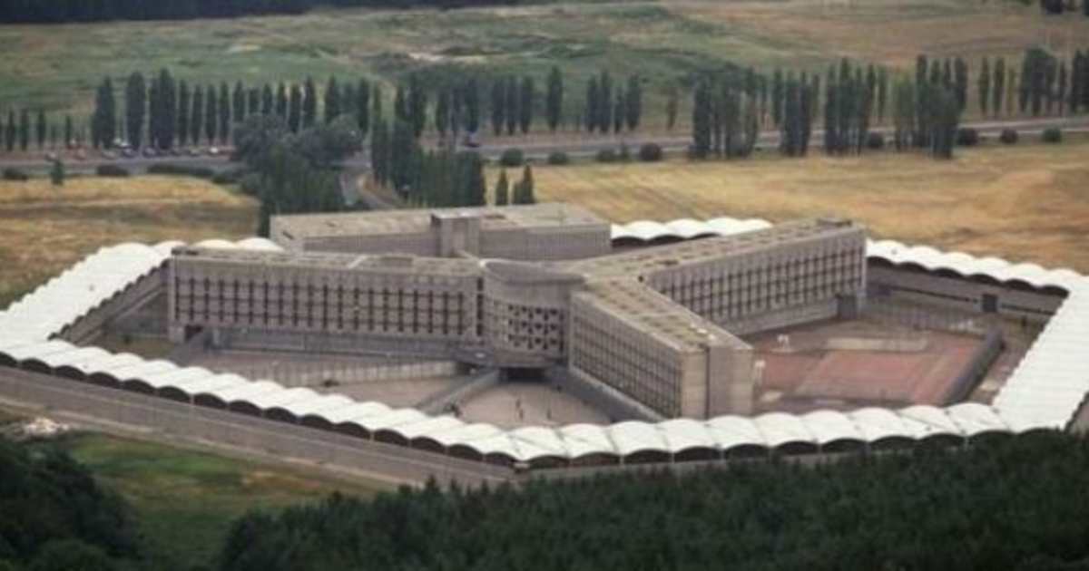 PHOTOS. Fleury-Mérogis, la plus grande prison d'Europe pour Salah Abdeslam